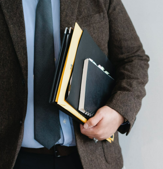 Print Marketing In 2022: Vertical Pocket Folders